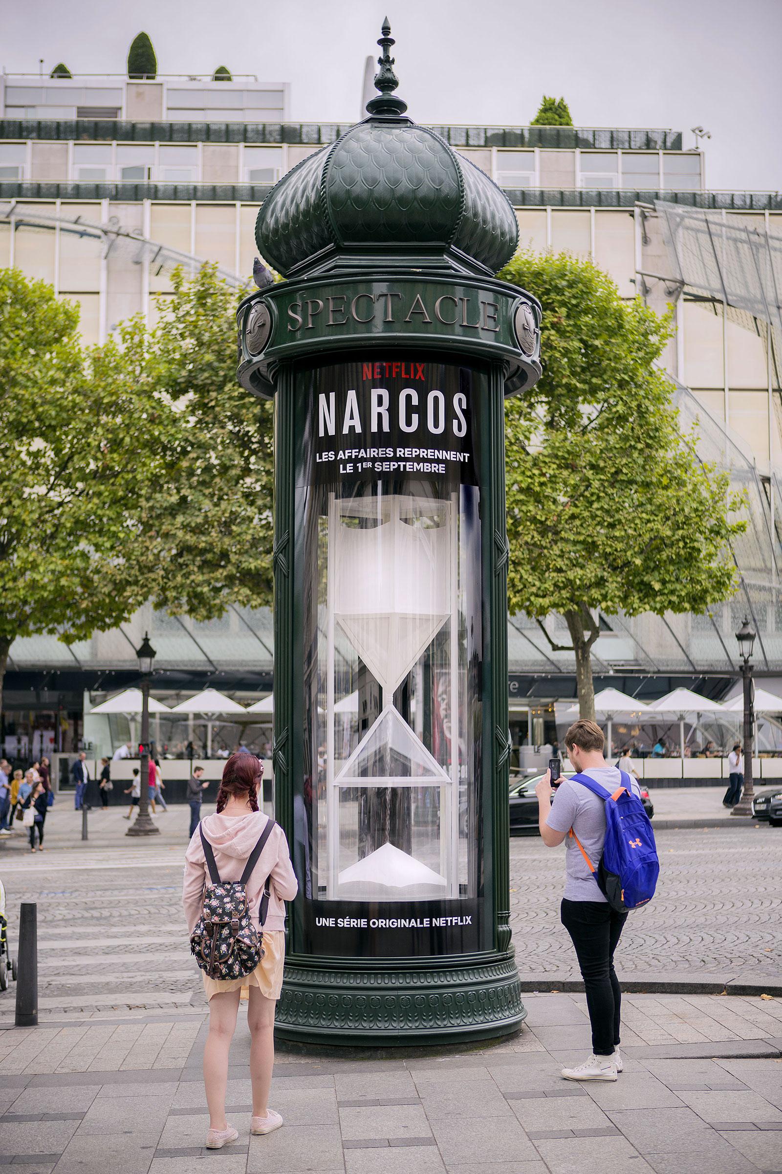 Netflix Outdoor Advert By : Narcos Season 3 - The White Countdown | Ads ... Netflix Outdoor Advert By : Narcos Season 3 - The White Countdown | Ads ...